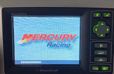 Mercury SmartCraft VesselView 1.5 Display 8M0049056 / 8M0034879 | Soft ...
