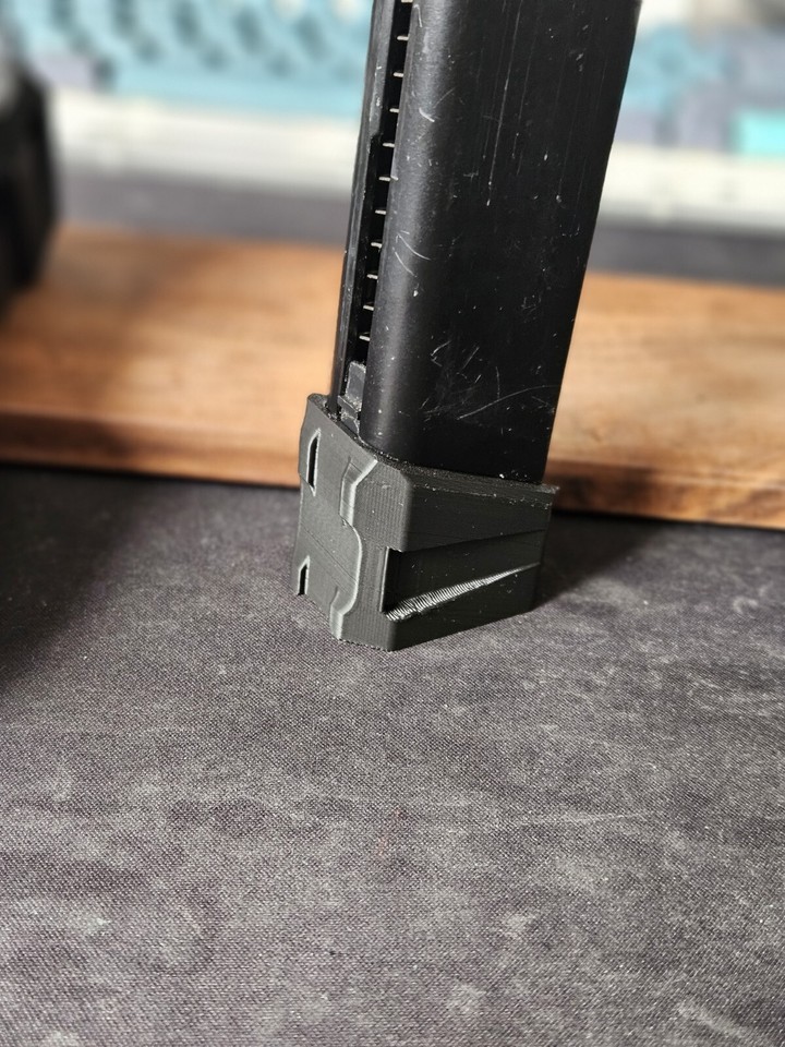 Glock/AAP Mag Series - 2x EXTENDED MAG BASE PLATES - Airsoft Accessory ...