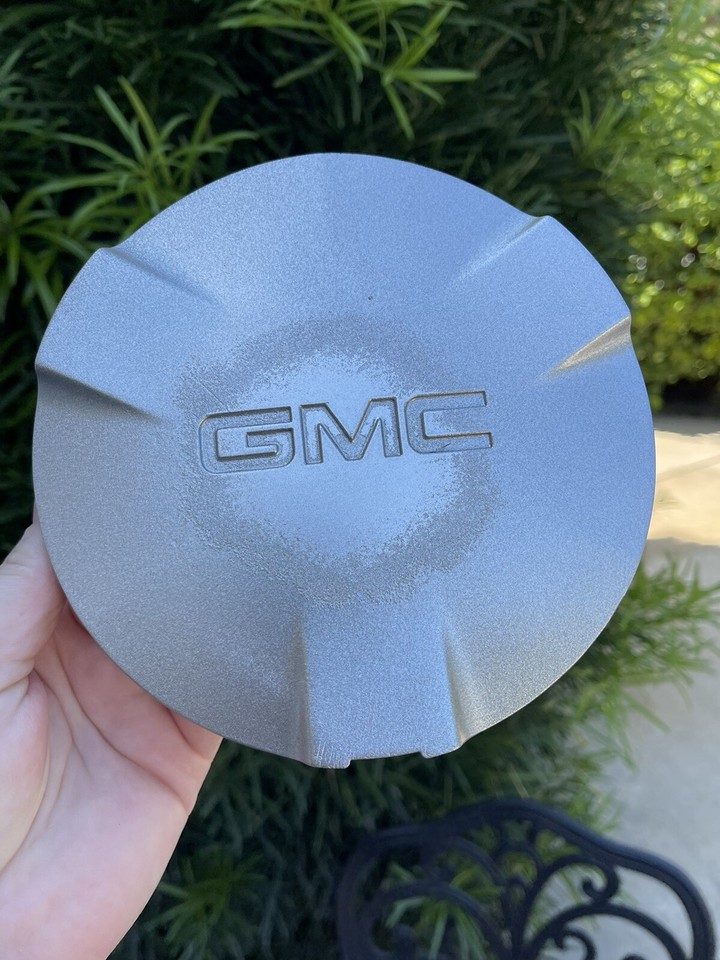 2002-2004 GMC ENVOY XL Wheel Center Cap 9593388 Silver Repainted 02 03 ...