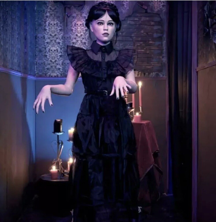 5ft Wednesday Raven Dance Animatronic Animated Doll Addams Family Lowes ...