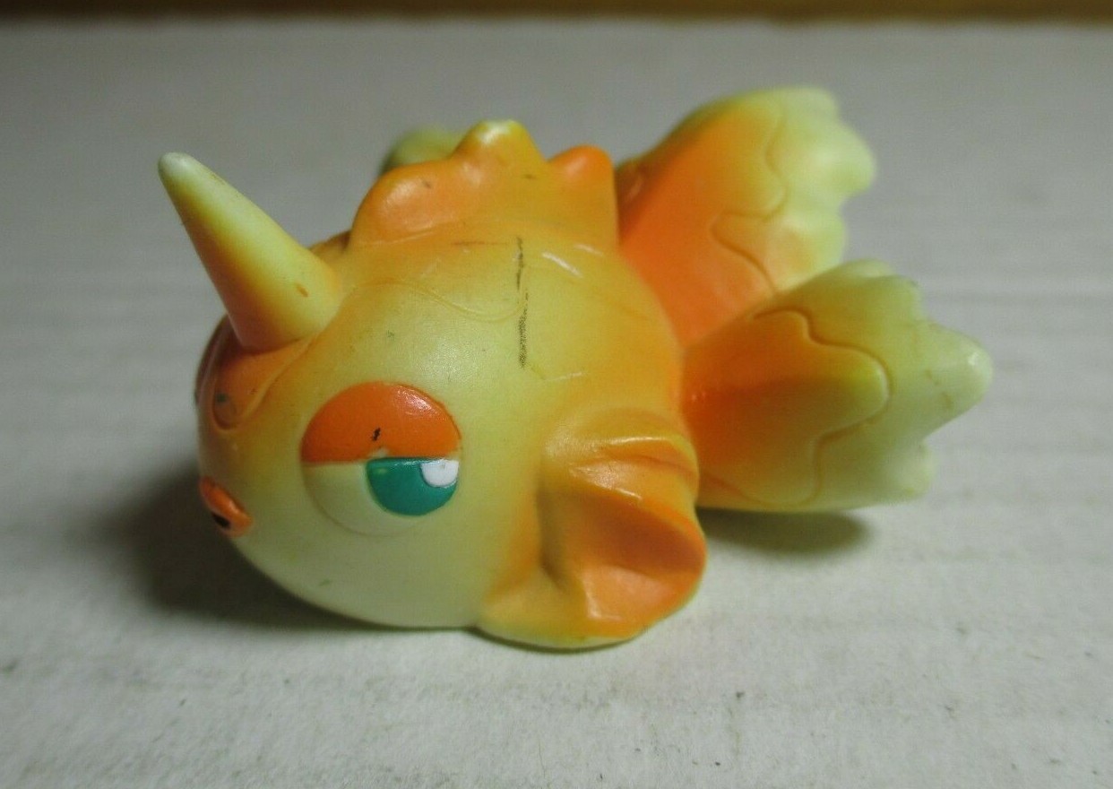 1997 Pokemon Finger Puppet Goldeen Figure Catch em All Nintendo Bandai ...