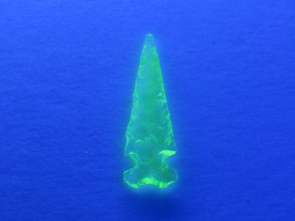 Light Green Vaseline Uranium Glass Style Arrowhead. | eBay