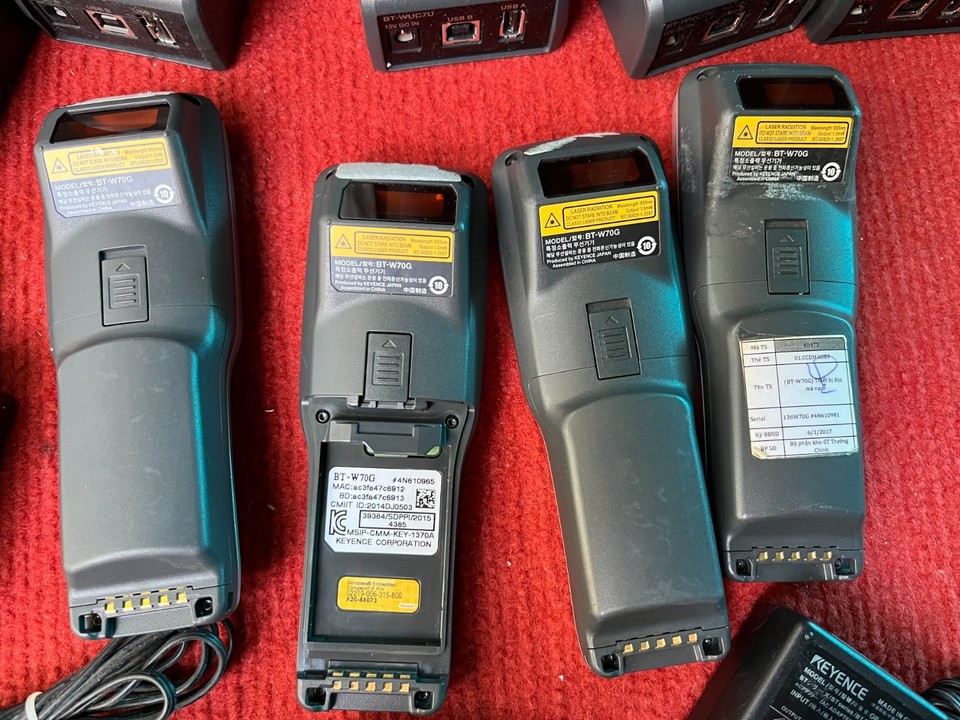 P:T80 KEYENCE BT-W70G Handy Terminal with Charging | eBay