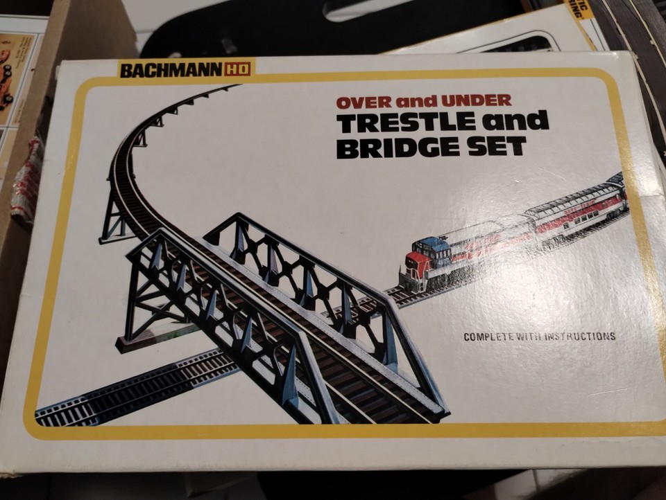 Bachmann HO Train Pieces Set Lot of 6 Trains and Many Accessories | eBay