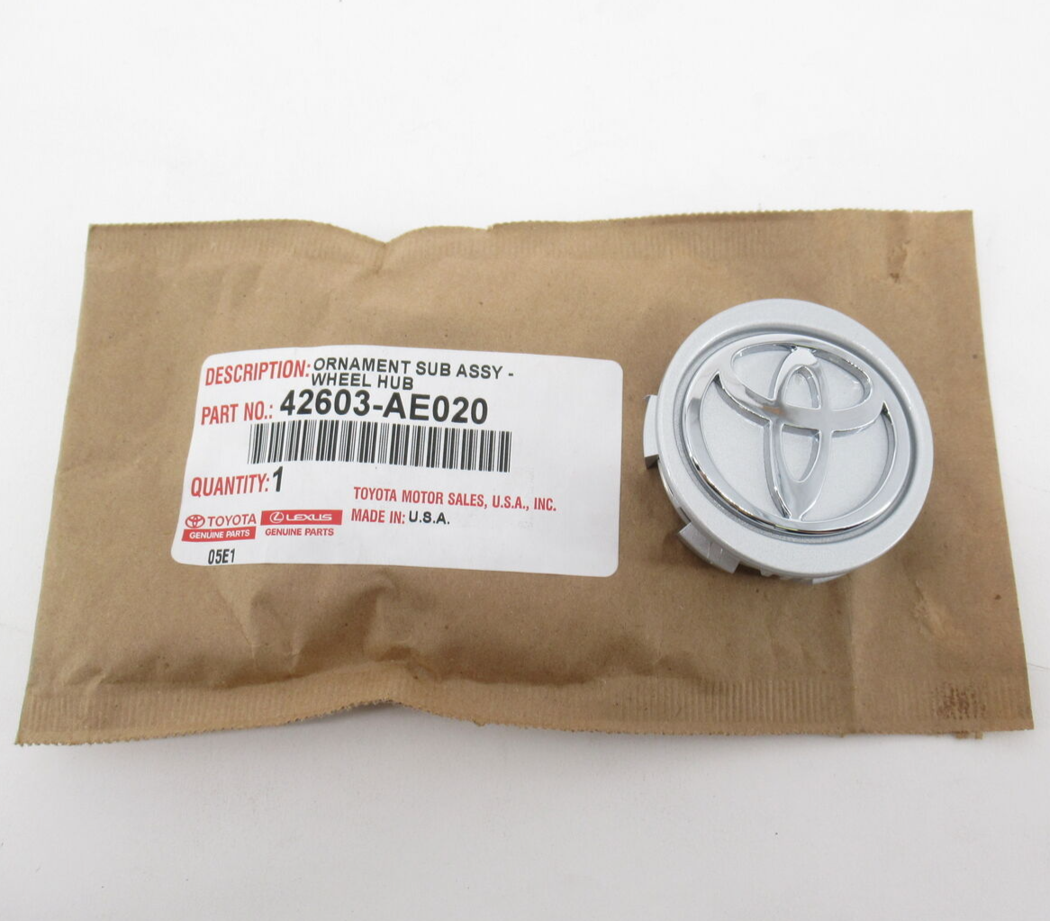 Genuine OEM Toyota 42603-AE020 Wheel Center Cap 2004-2006 Sienna ...