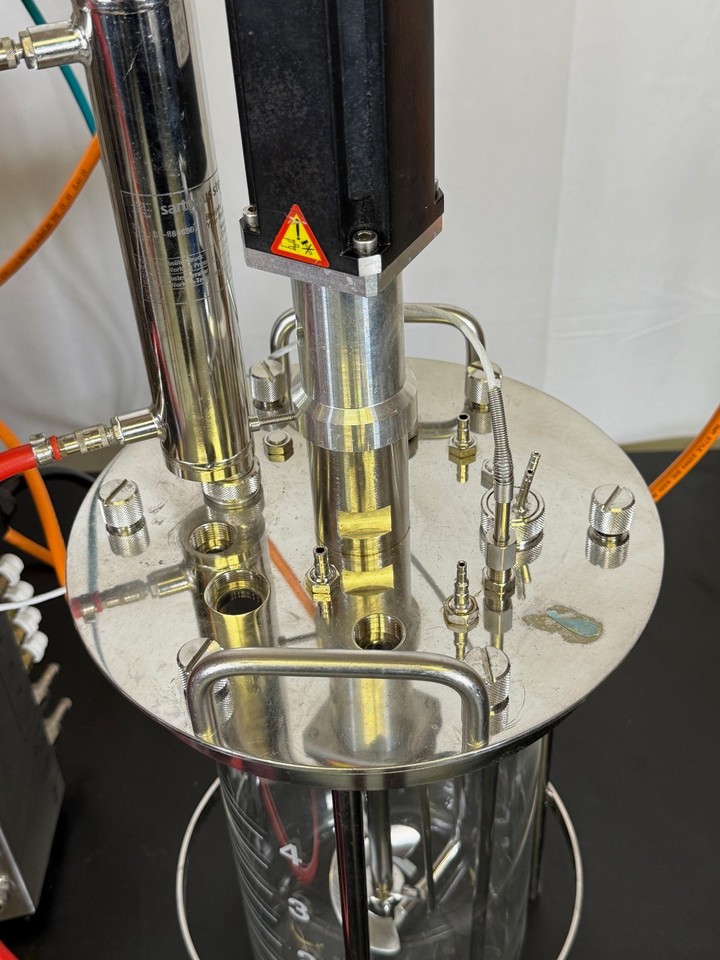 Sartorius Biostat BioPAT B-DCU II Bioreactor Cell Culture Bioprocess ...