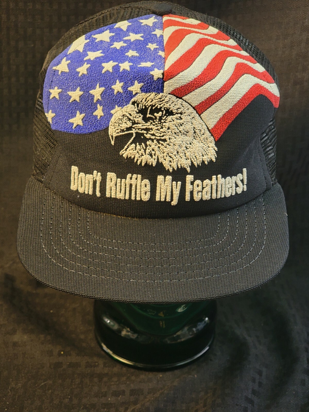 Rare Vintage Don't Ruffle my Feathers Flag Eagle Snap… - Gem