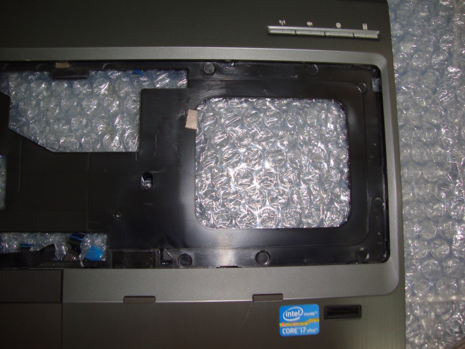 HP EliteBook 8570w Laptop Palmrest Touchpad Finger Scanner 690645-001 ...