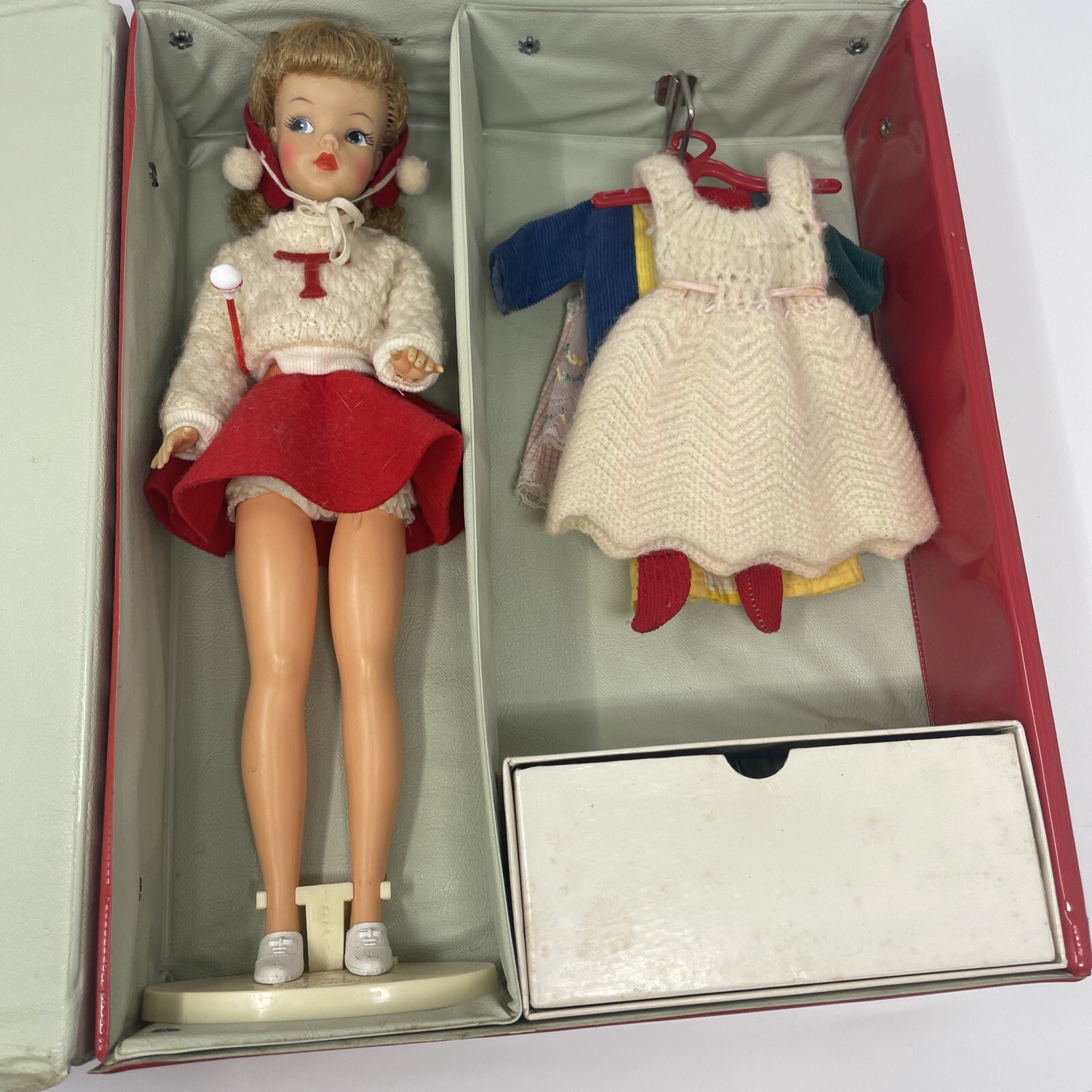 Vintage TAMMY by Ideal Doll With Clothing, Accessories and Carry Case ...
