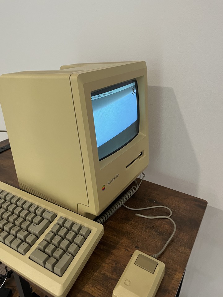 Apple Macintosh Plus 1MB M0001A Vintage Computer + Accessories. w Box ...