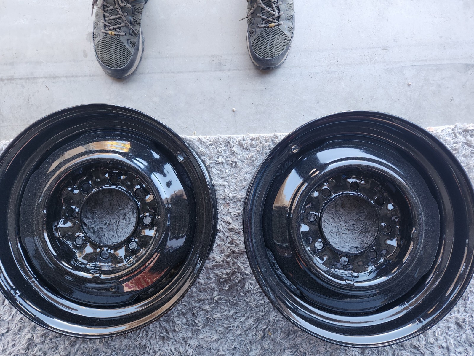 (2) TWO VINTAGE NAPCO 17.5" x 5.5" CHEVY / GMC STEEL WHEELS. 8 LUG x 6. ...