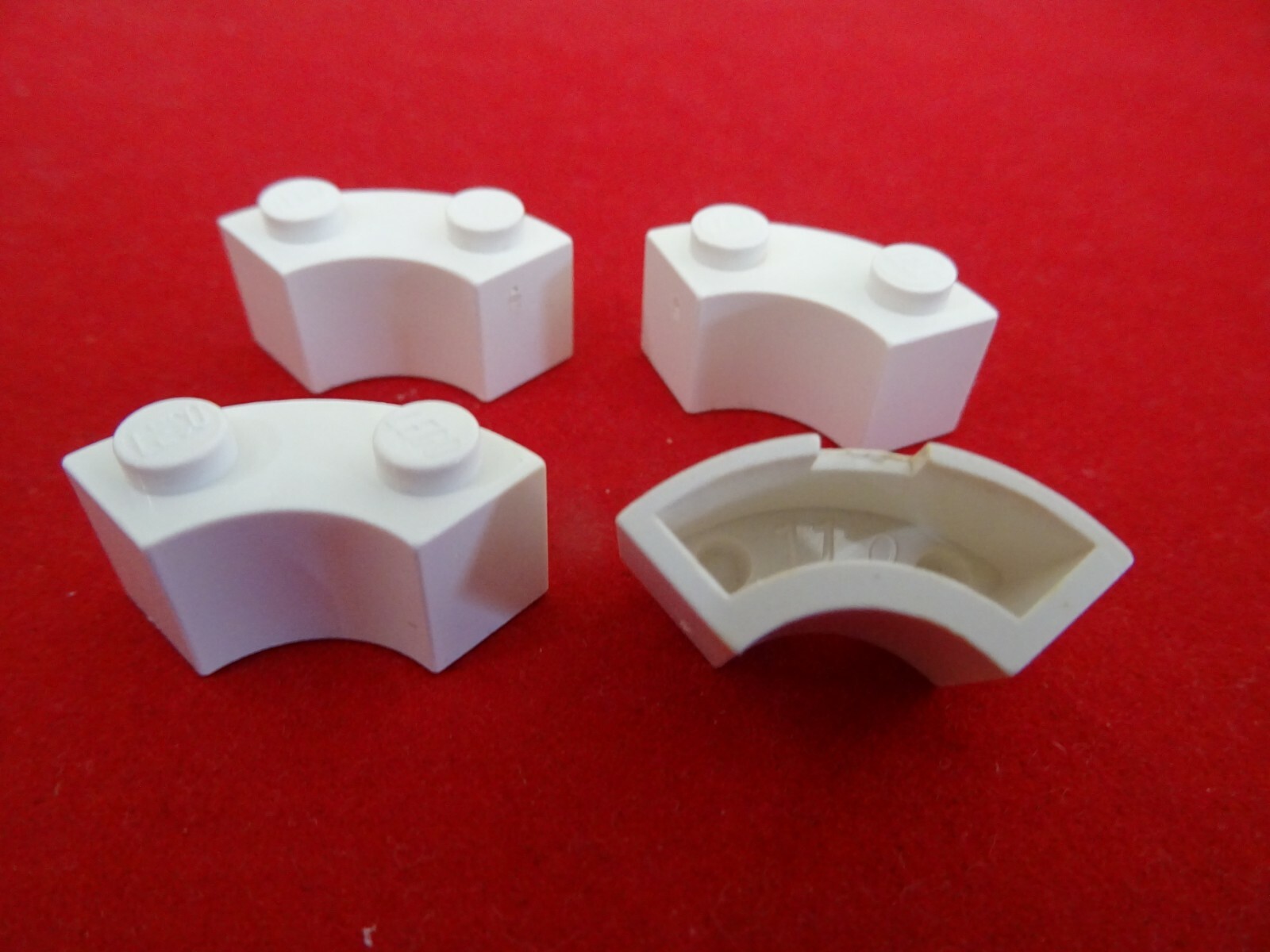 LEGO PART 3063 WHITE 2 x 2 ROUND BRICK MACARONI WITH STUD NOTCH x 4 | eBay