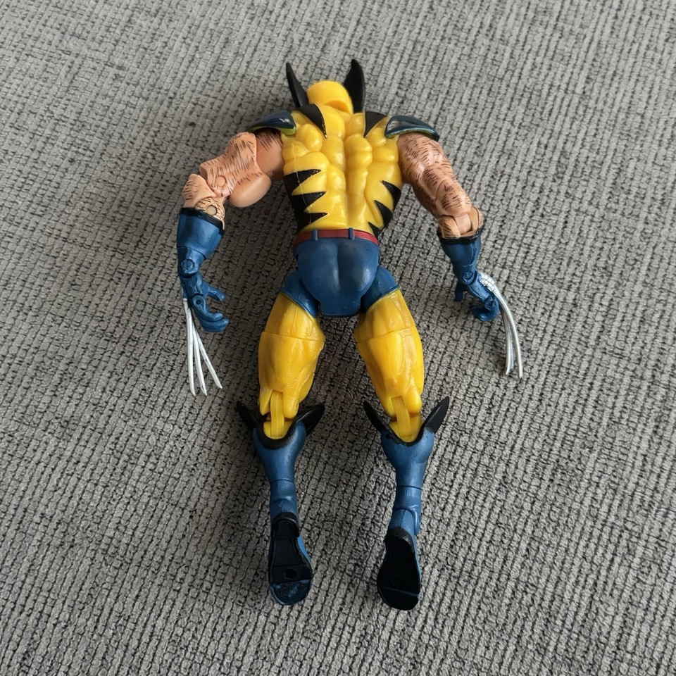 Wolverine Marvel Legends X-Men Toybiz Loose 6" Logan yellow tiger ...