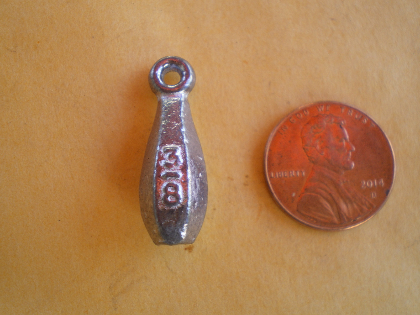 60 PCS. BANK SINKERS 1, 3/4, 1/2, 3/8 OZ. 15 EACH SIZE, G/QUALITY F/DO ...