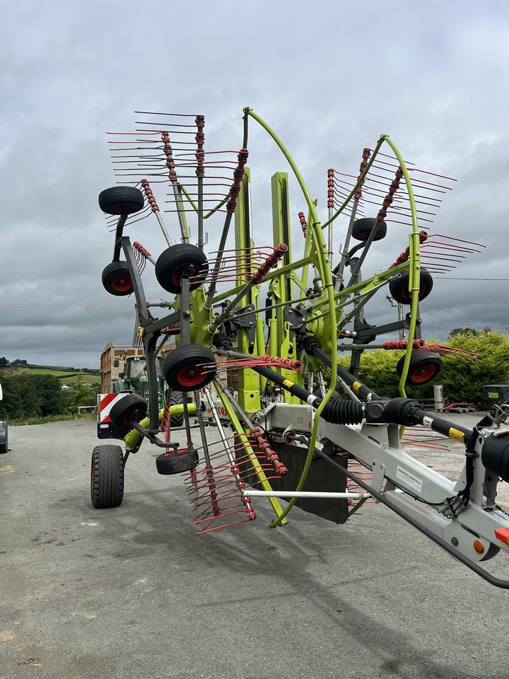 Claas Liner 2900 Twin Rotor Rake | eBay UK