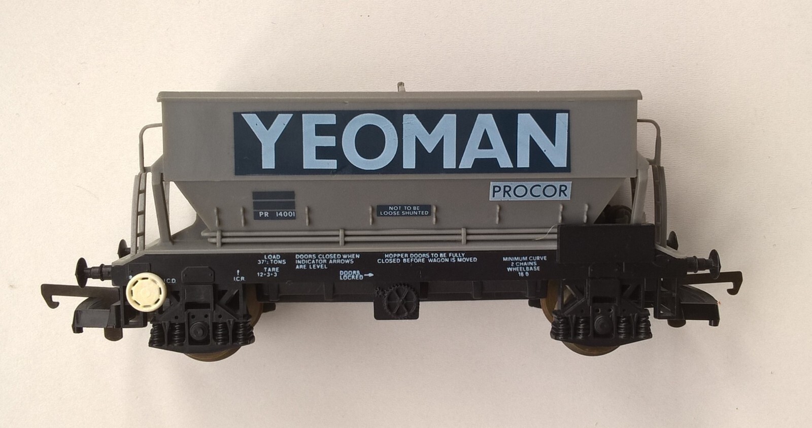 Lima W305635 Yeoman Procor Hopper Wagon OO Gauge for sale online | eBay