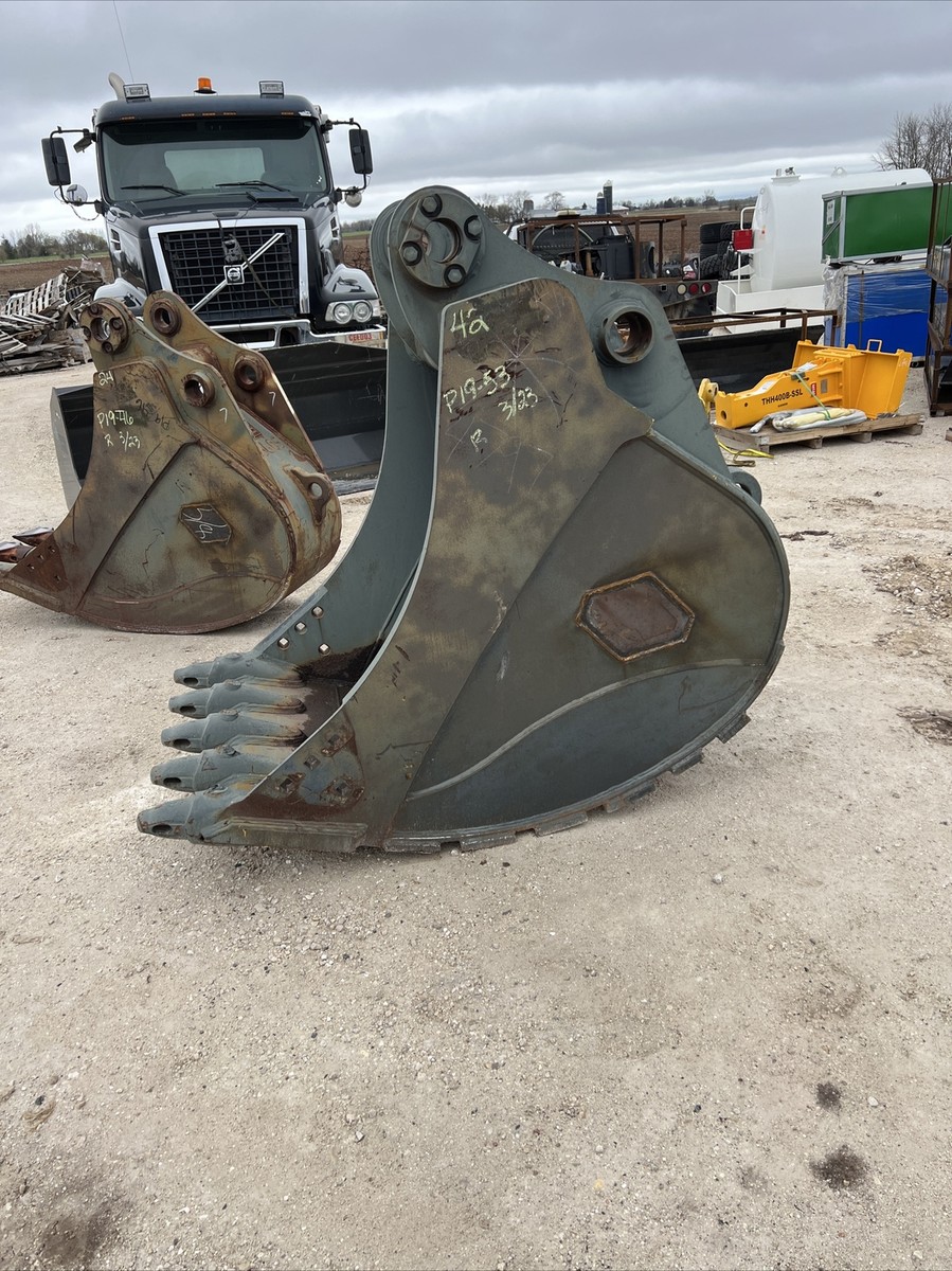 Escavadeira Komatsu Pc300