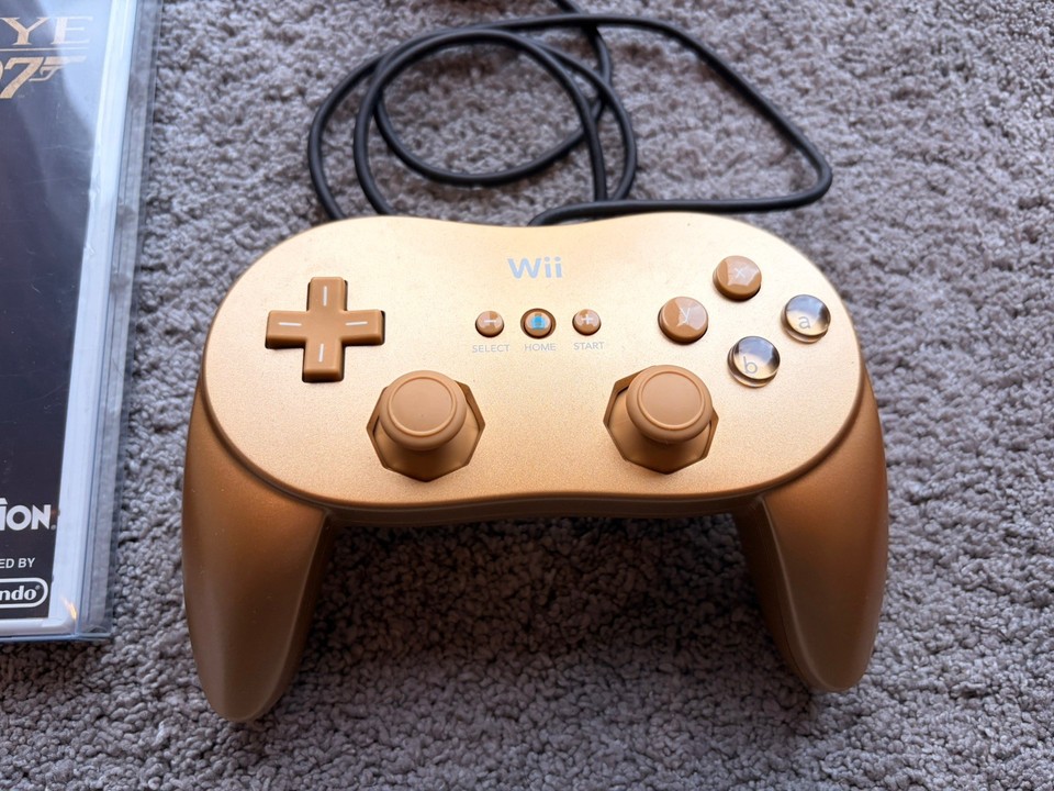 Goldeneye 007 Wii Limited Edition With Golden Controller | eBay UK
