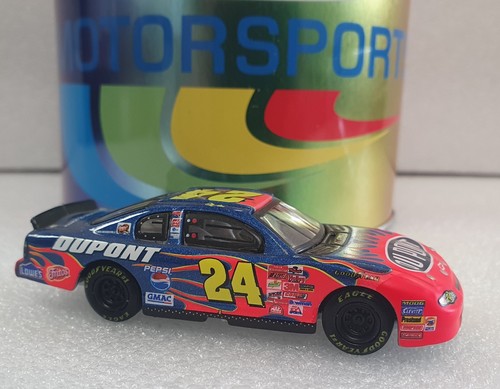 Action 1/64 Jeff Gordon DuPont NASCAR & paint can | eBay Australia