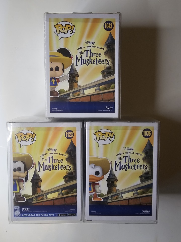 Funko Pop Disney Three Musketeers Set Vaulted Con Mickey Goofy Donald ...
