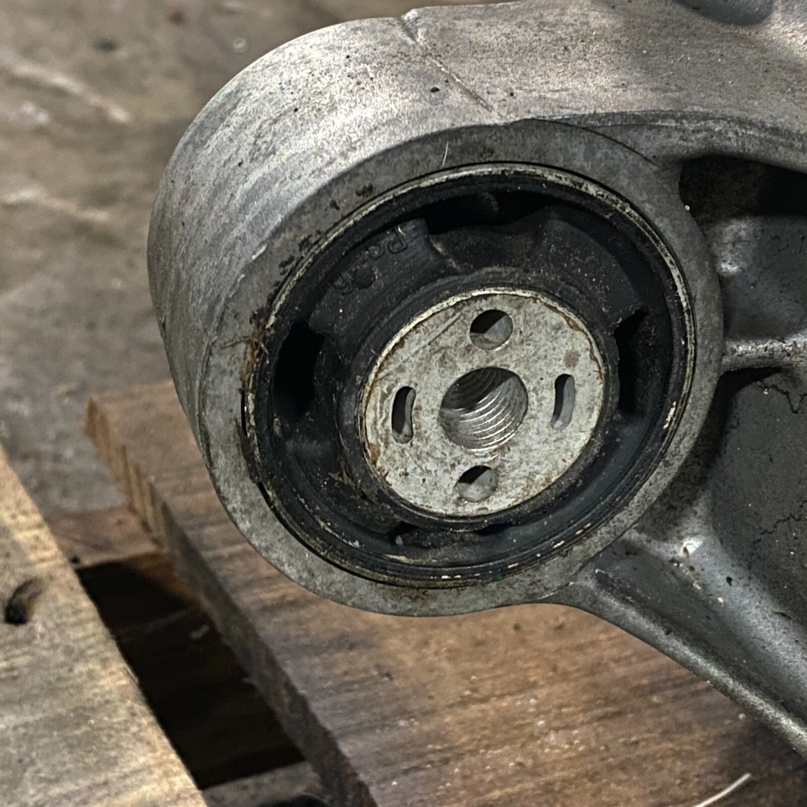 2015 TESLA MODEL S 85D AWD REAR DRIVE UNIT ENGINE ELECTRIC MOTOR OEM ...