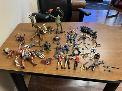 Resident Evil Capcom Tyrant 1998 Toy Biz & Zombie Action Figure Lot | eBay