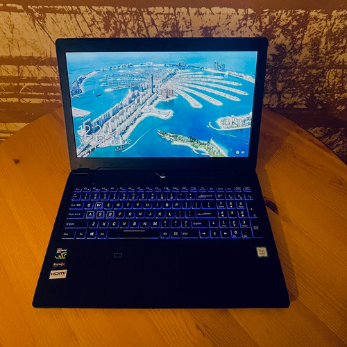 Custom Sager laptop NP8952, GTX 1070, i7-7700HQ , 2.80GHz, 1TB SSD ...