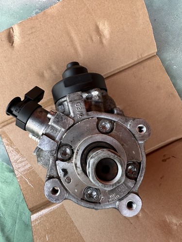 Hochdruckpumpe audi 2.0 TDI caga 0445010507, 03L130755AF | eBay.de