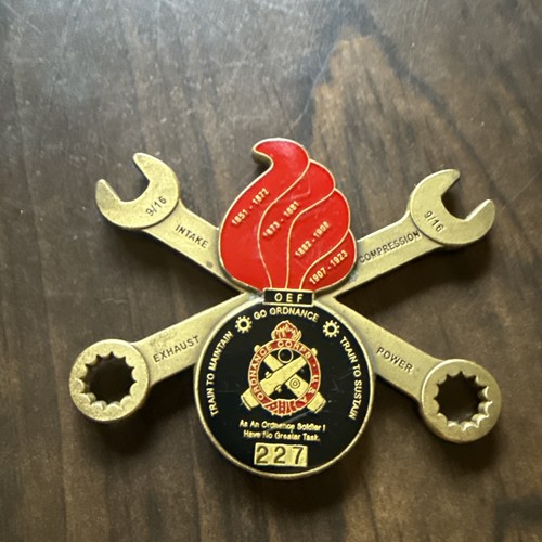 Rare US ARMY ORDNANCE CORPS CROSSED WRENCHES COIN OIF OEF BADGE ...