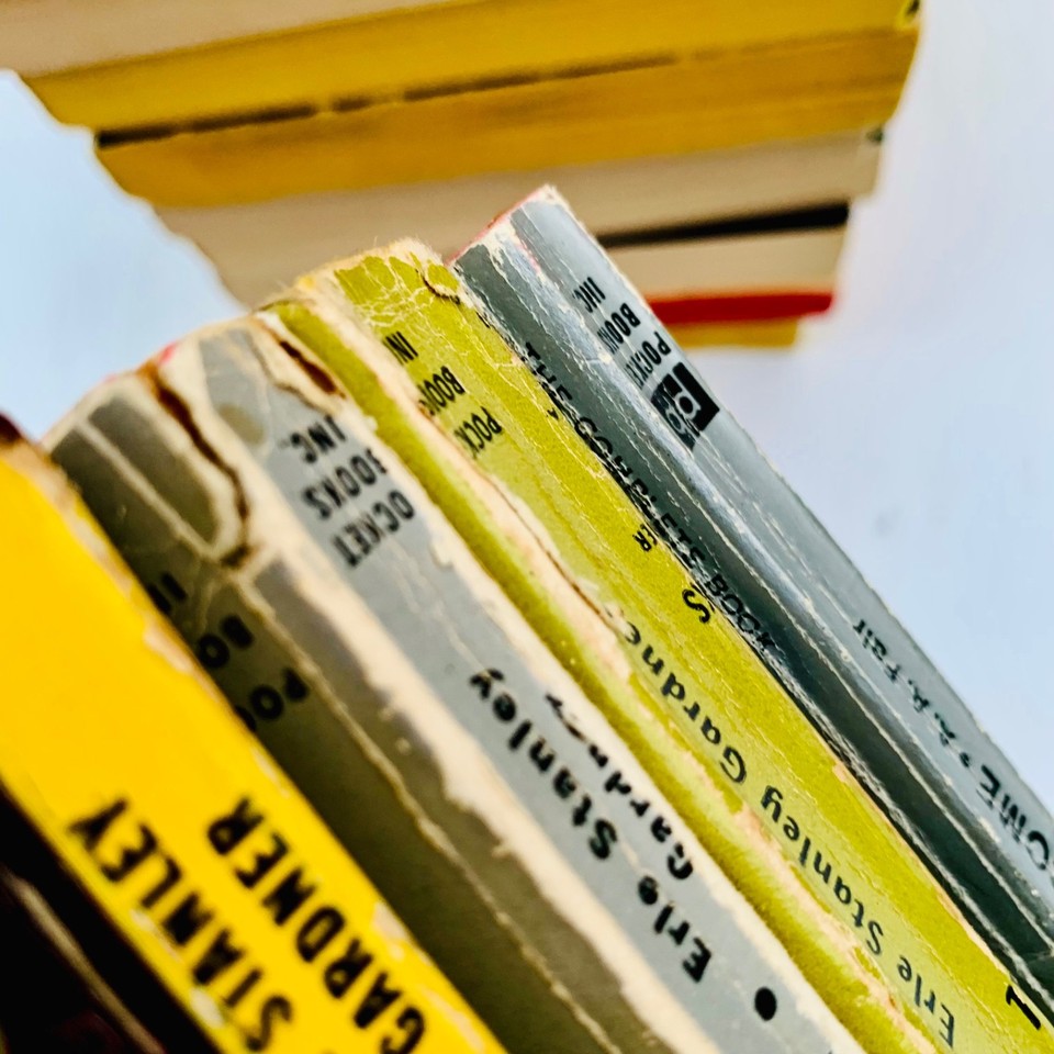 14 Vintage Perry Mason Paperback Books by Erle Stanley Gardner ...