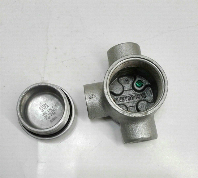 Eaton GUAT24 Crouse-hinds Condulet Guat Series Conduit Outlet Boxes ...