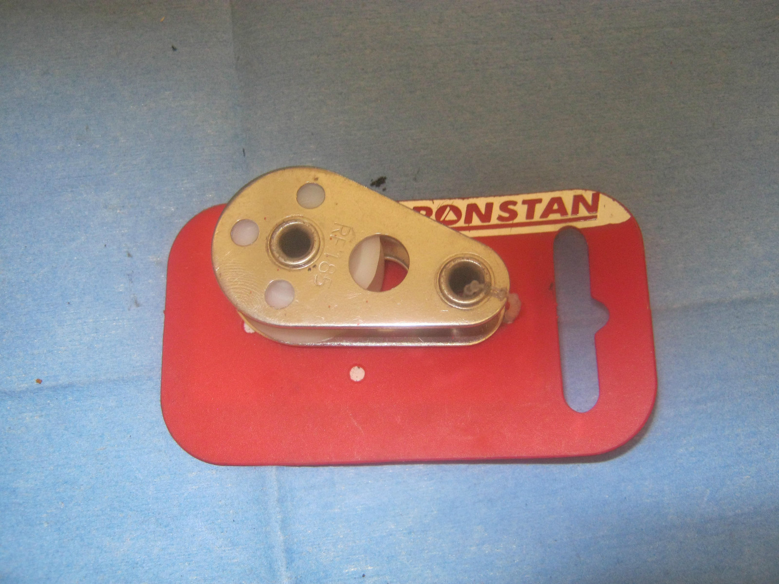 Ronstan Model: RF185 29mm Single Block Pulley. New Old Stock | eBay