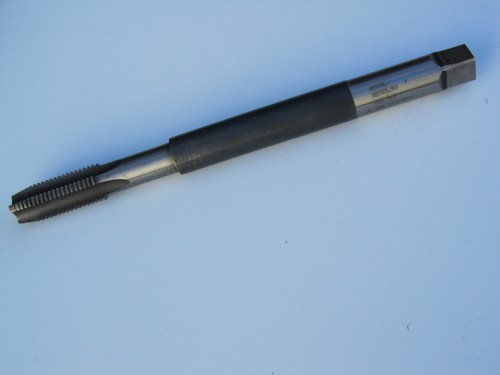 Metric Extra Long (10") REGAL TAP M20 x 2.50 HSG D-7 116874N Made In ...