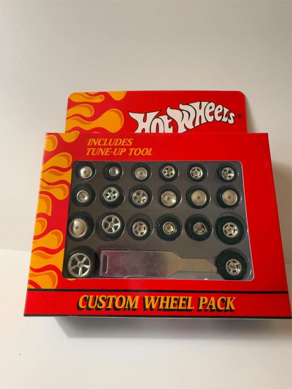 Hot Wheels Custom Wheel Pack Includes Tune-Up Tool A11 | eBay