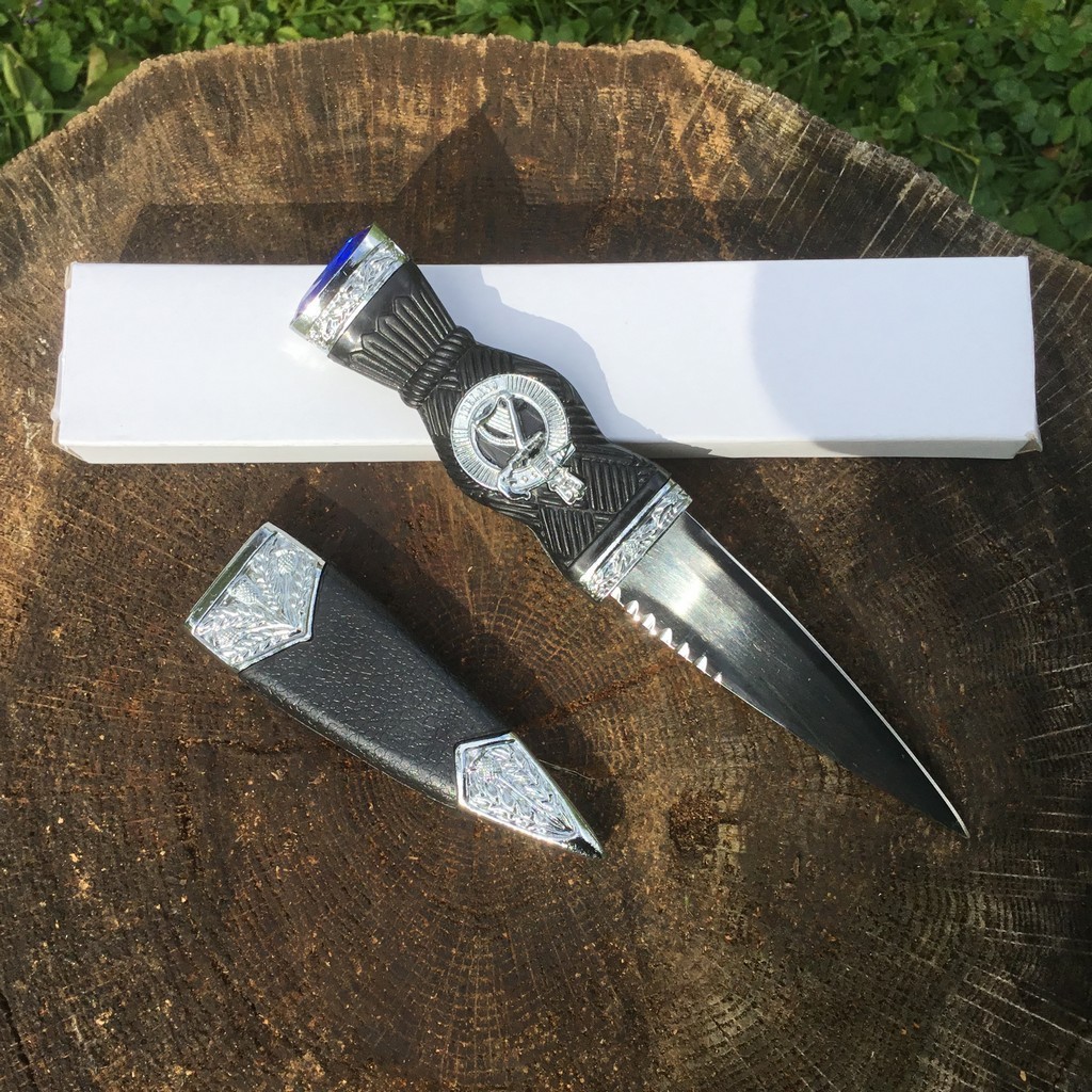 Sapphire Blade Knife