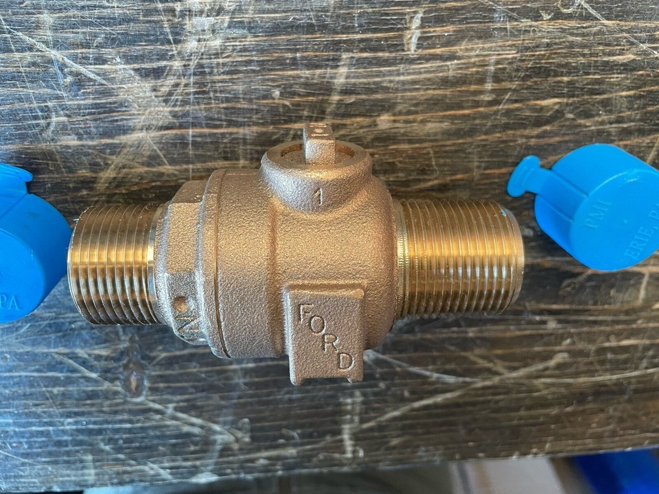 1" Ford Curb Stop Valve NL(No-Lead) Brass AWWA/CC taper thread ...