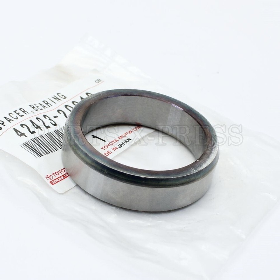42423-20010 GENUINE TOYOTA PICKUP HIACE RETAINER REAR AXLE BEARING ...