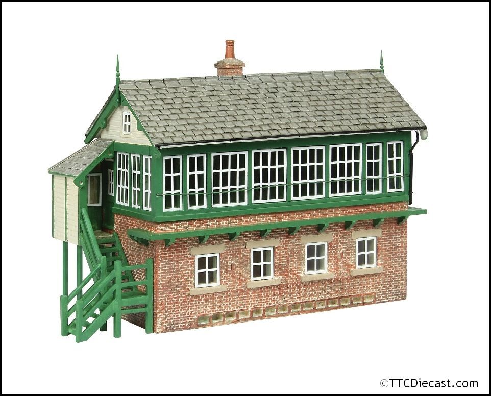 Bachmann Scenecraft 44-187A Great Central Signal Box Green & Cream ...