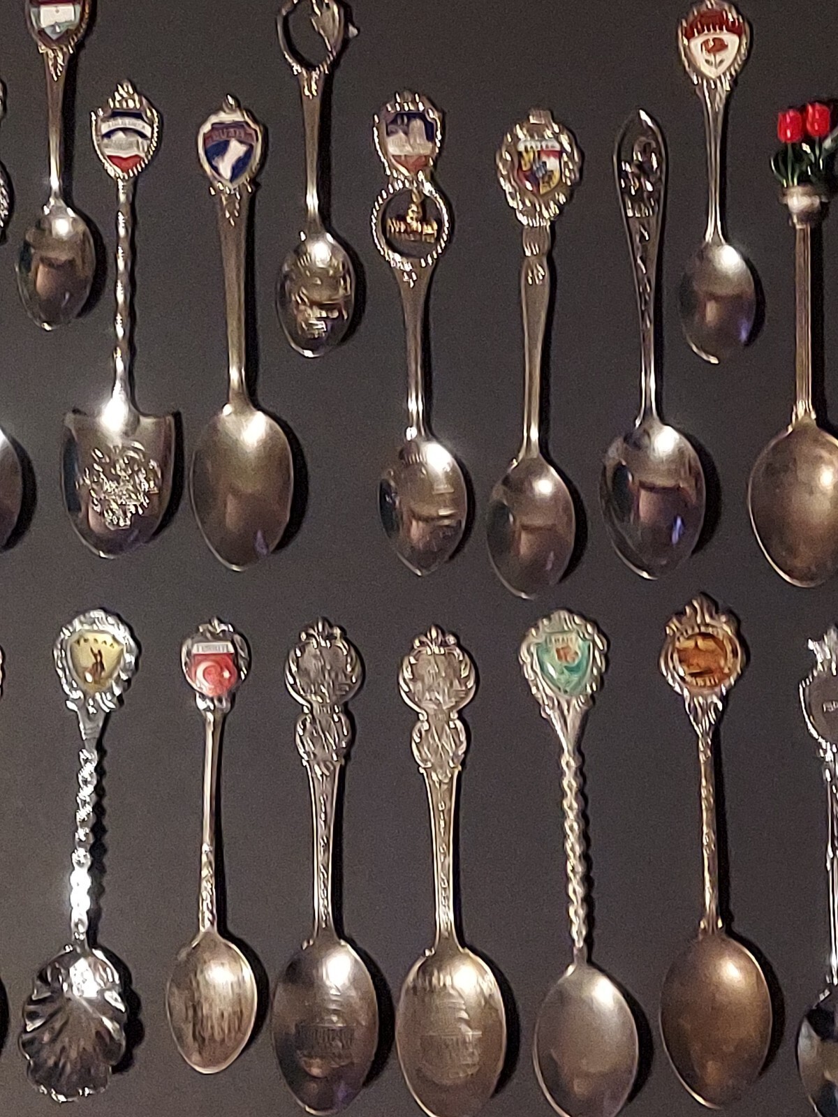 VINTAGE Lot of 34 Collector Souvenir Spoons Cities States Countries Etc ...