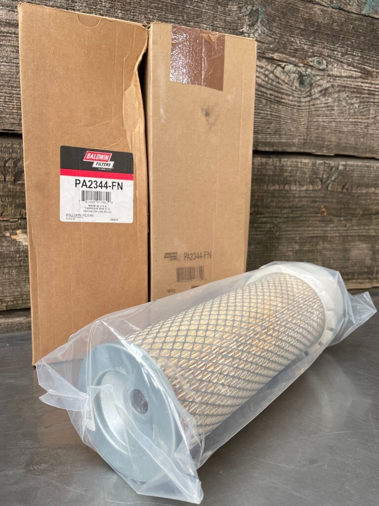 FLEETGUARD AF4674 - Air filter cross reference