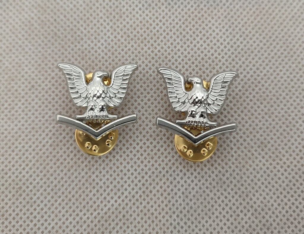 PAIR US NAVY SILVER BADGE PIN :3rd THIRD CLASS PETTY OFFICER/ E4 PO3 ...