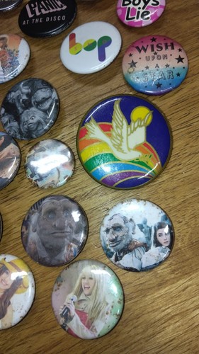 Vintage Lot Of Pop Culture Pin Back Buttons Badges Music Bowie Labyrinth Funny | eBay