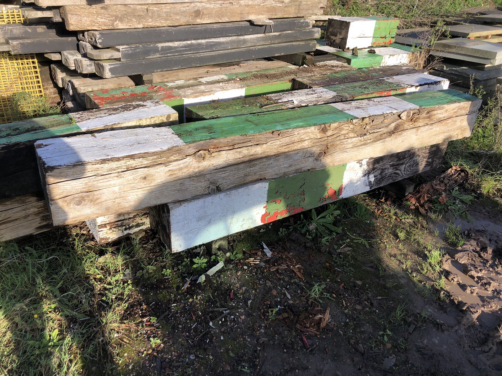 6m Long Reclaimed Softwood / Pine Baulk Timber Wood Beam – 300mm x ...