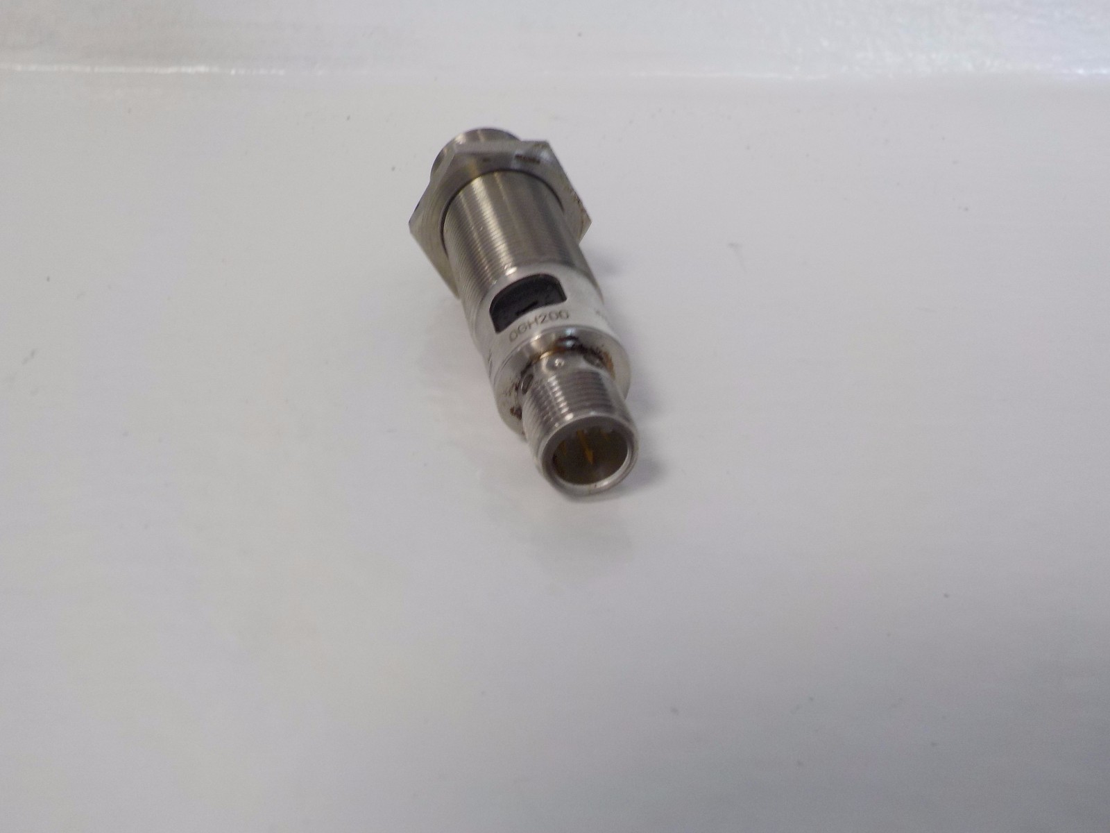 IFM OGH200 USED EFECTOR 200 DIFFUSE REFLECTION PHOTOELECTRIC SENSOR ...