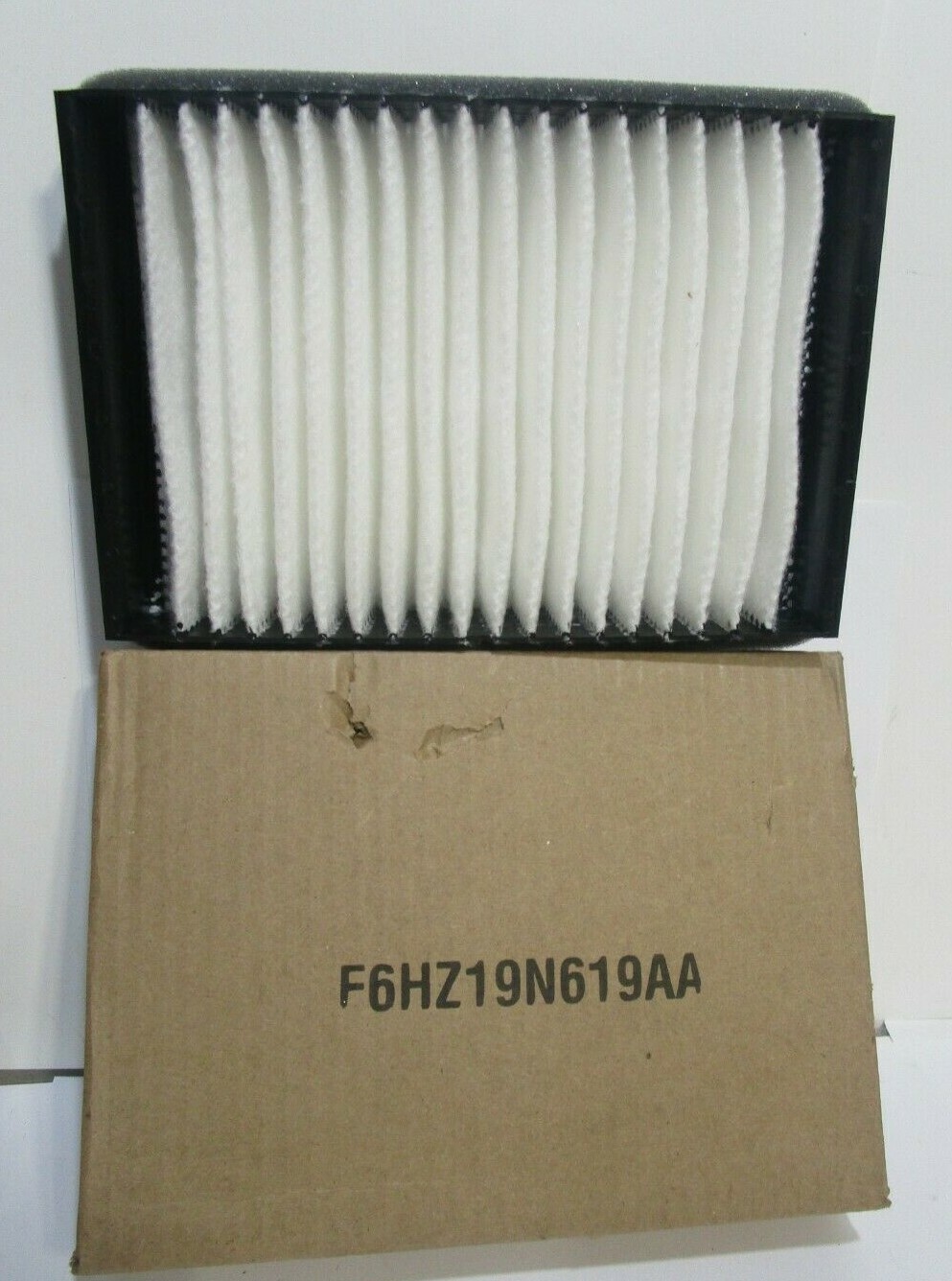 FORD F6HZ-19N619-AA - Air filter cross reference