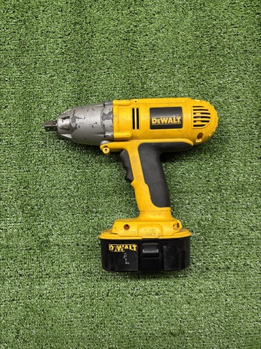 Hi Torque Dewalt 18 Volt Cordless 1/2 Inch Impact Driver Wrench DW059 ...