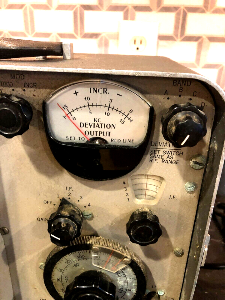 Vintage Motorola Measurements Deviation Meter Signal Generator Model T ...