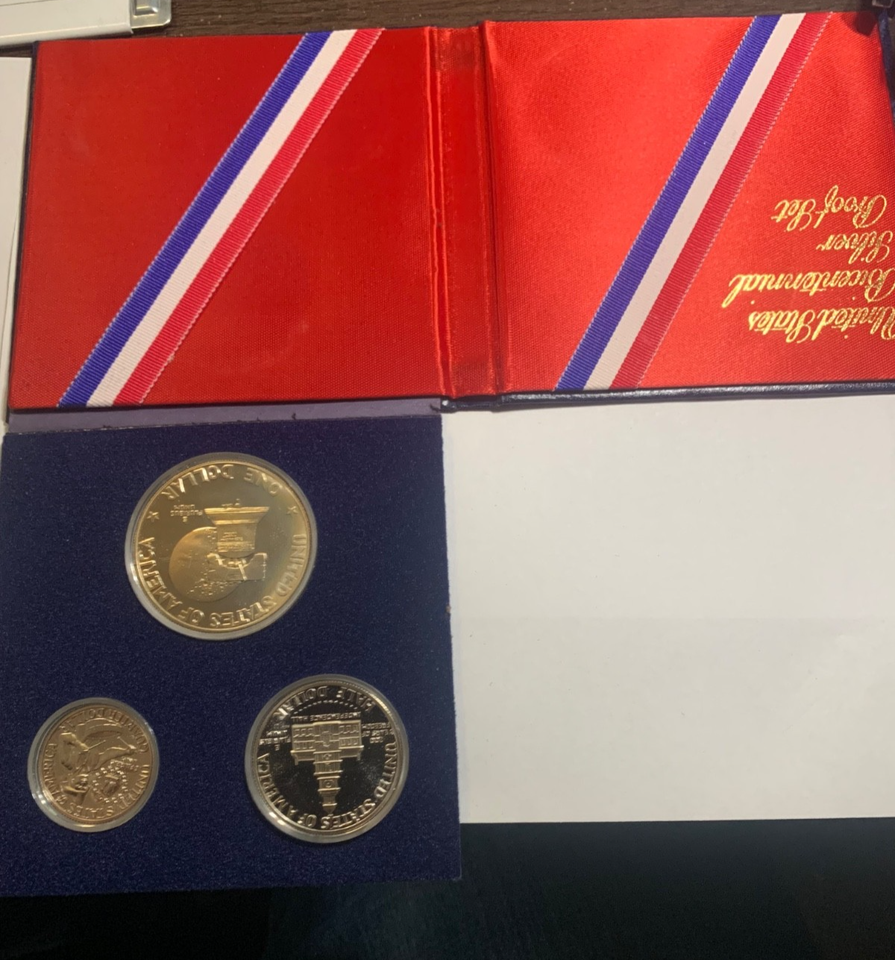 1776 - 1976 Bicentennial Silver Proof Set ~ Special US Mint 3 Piece Set ...