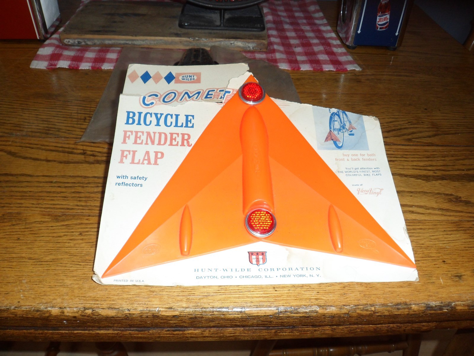 VINTAGE NOS RARE HUNT WILDE "COMET" FENDER FLAP W/2 REFLECTORS NOS RARE ...