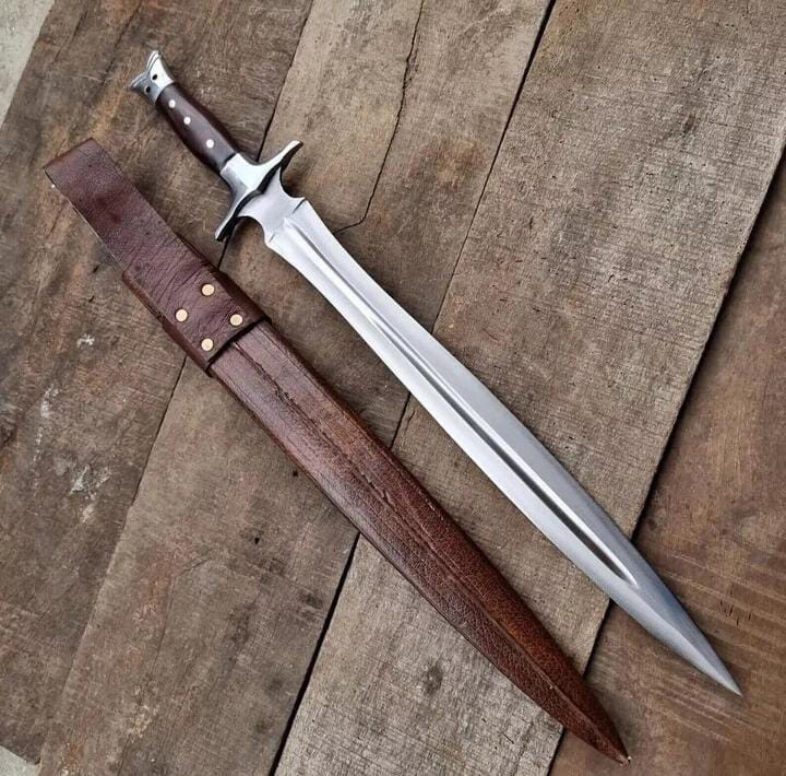 Custom Handmade Carbon Steel Blade Classical Viking Sword | Hunting ...